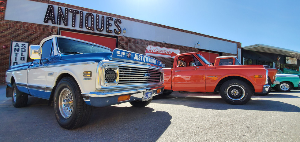Photos | Frontier Auto Museum | Gillette, WY