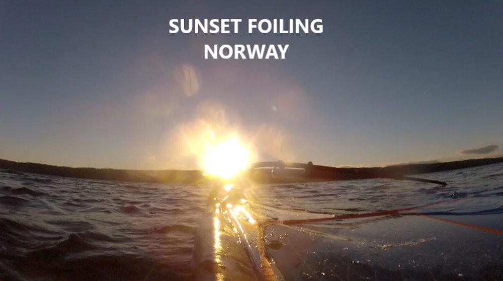 Awesome Sunset Windfoiling Session