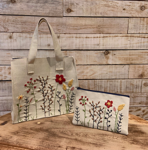 Handmade embroidered/appliqued purse/ shoulder bag-Luisa - munimoro.gob.pe