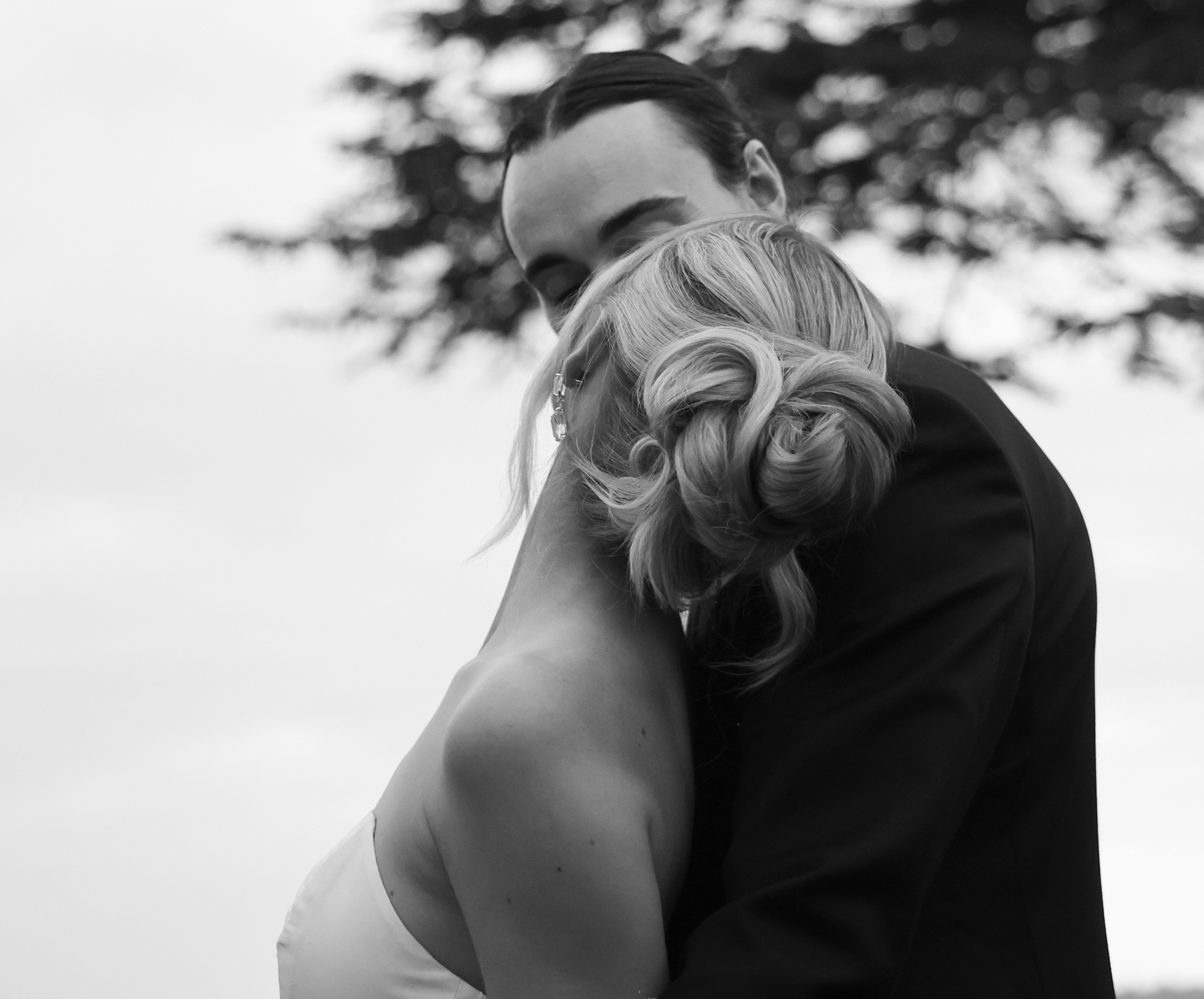 Love Stories by Rebecca Rose | Wedding Photographer and Content Creator