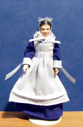 1/12 Sc. Dolls House Nanny Maid Doll Miniatures | LittleGreenWorkshop