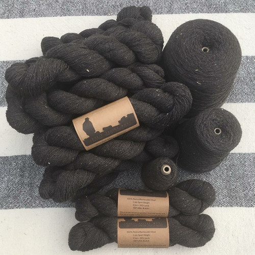 Natural Black | Lovely Valley Wool