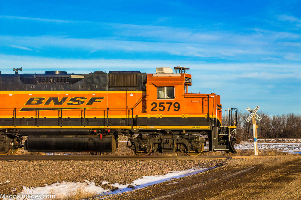 How to take great photos of trains.
