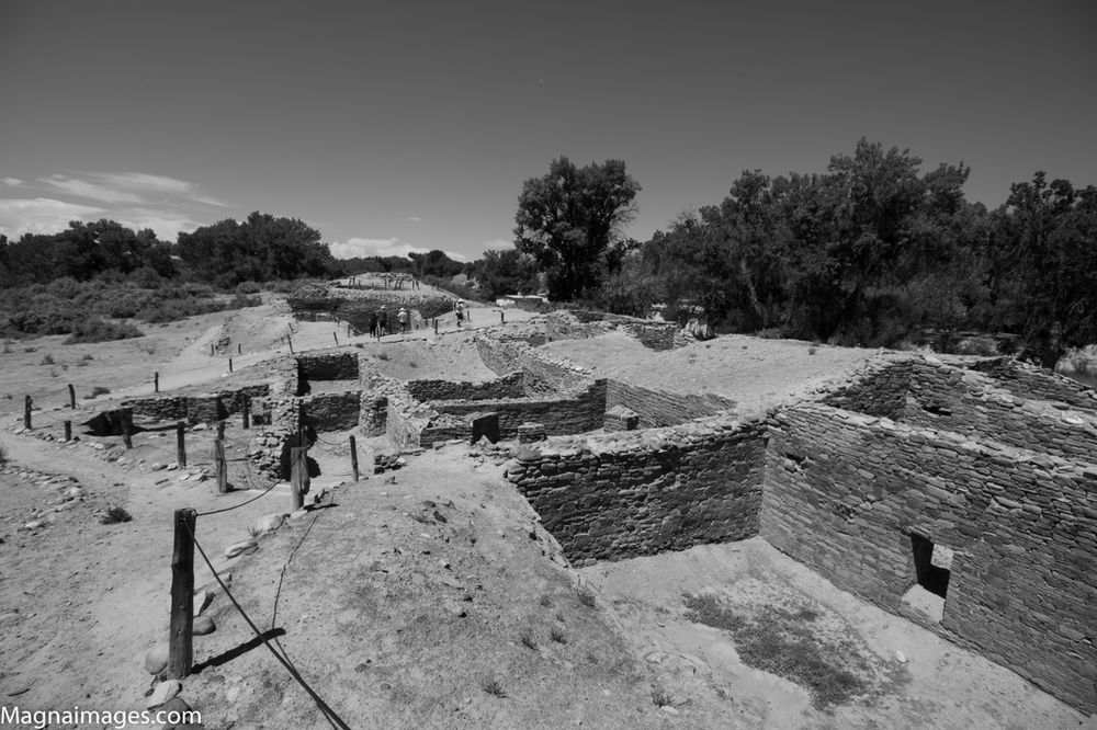 A guide to visiting Salmon Ruins.