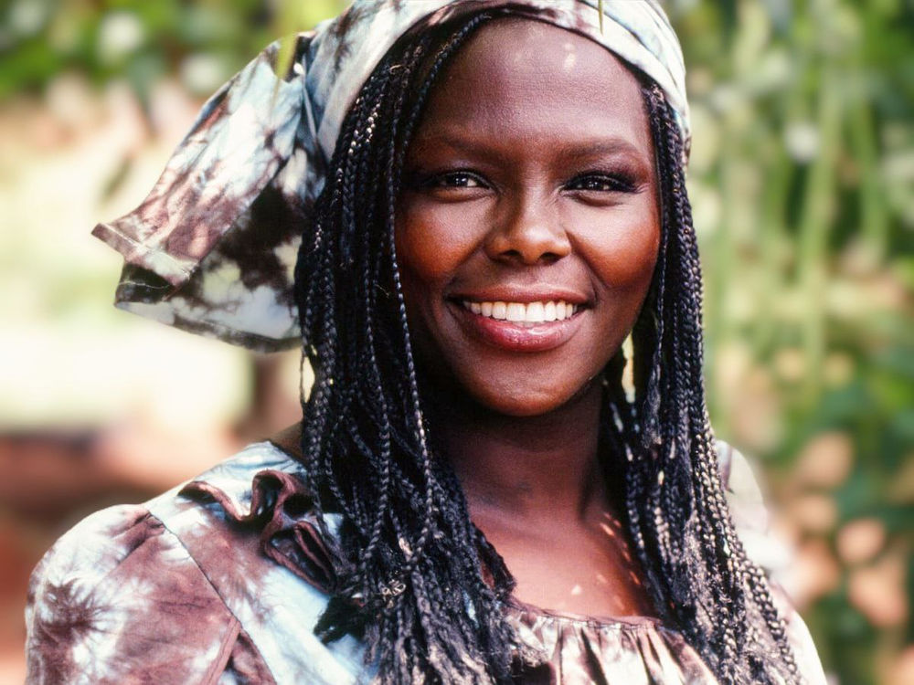 Wangari Maathai: La mujer árbol. BLOG | YO SOY FLORA – DONAR ÓVULOS