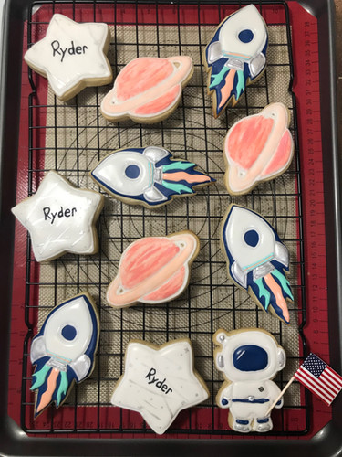 Space themed cookies | Sugar Bandit