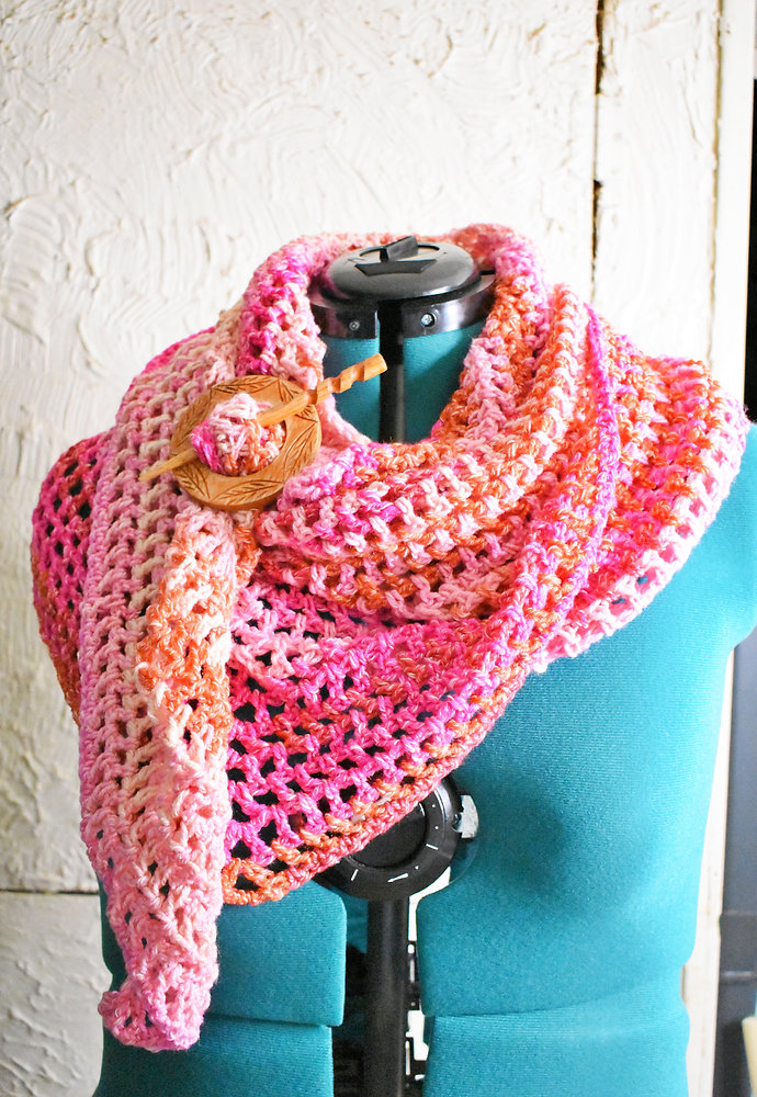 Airways Shawl in Strawberry Creme [Finished Object]
