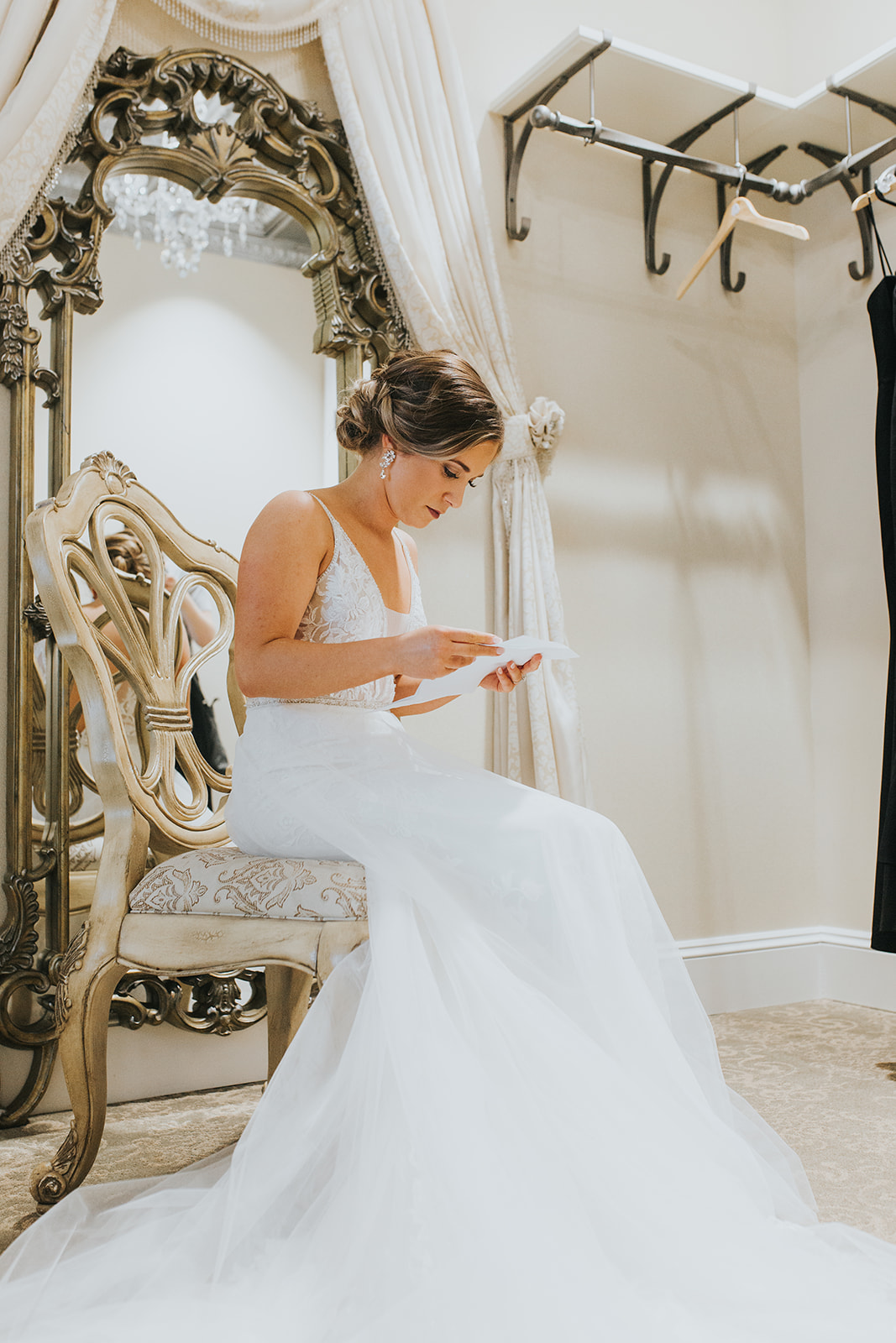 Bride & Groom Suites | Minneapolis | Leopold's Mississippi Gardens