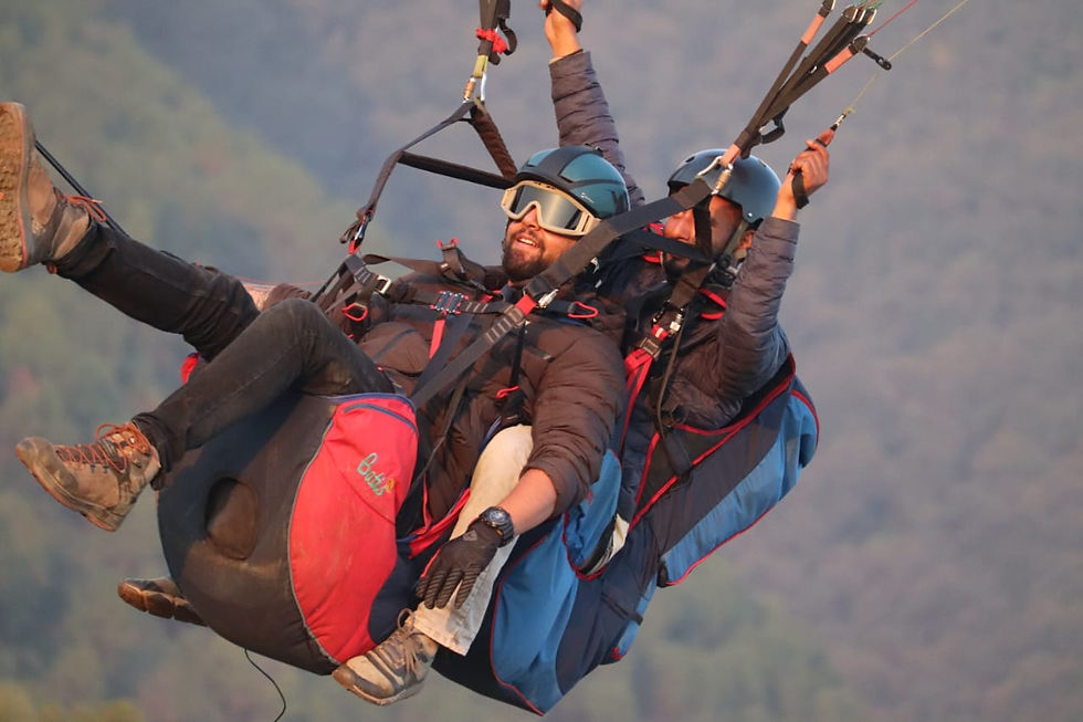Tips and Tricks for Tandem Paragliding Pilots