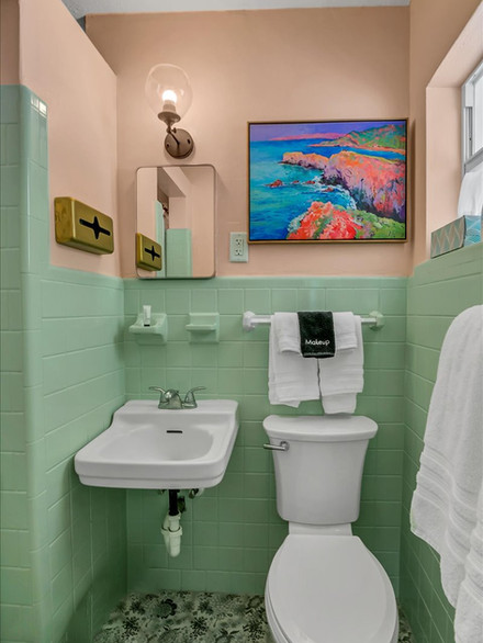 King Suite 101 | Safety Harbor Motel