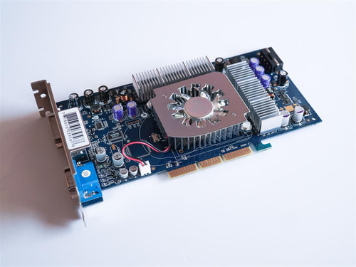 XFX NVIDIA GeForce FX 5900XT 128MB DDR AGP | classicVGA