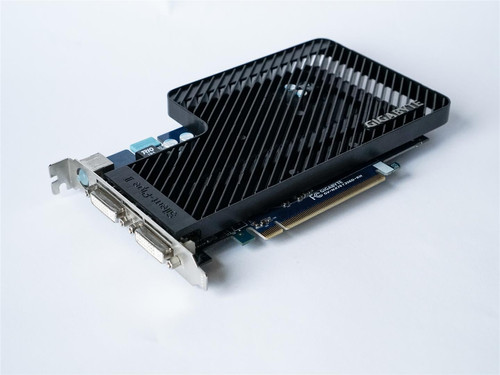 GIGABYTE NVIDIA GeForce 7600 GT 256MB DDR3 | classicVGA