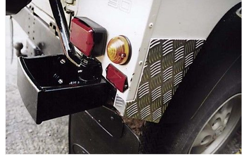 Defender 90 Rear Quarter Tub Panel Diamond Plate - Aluminum (Pair ...