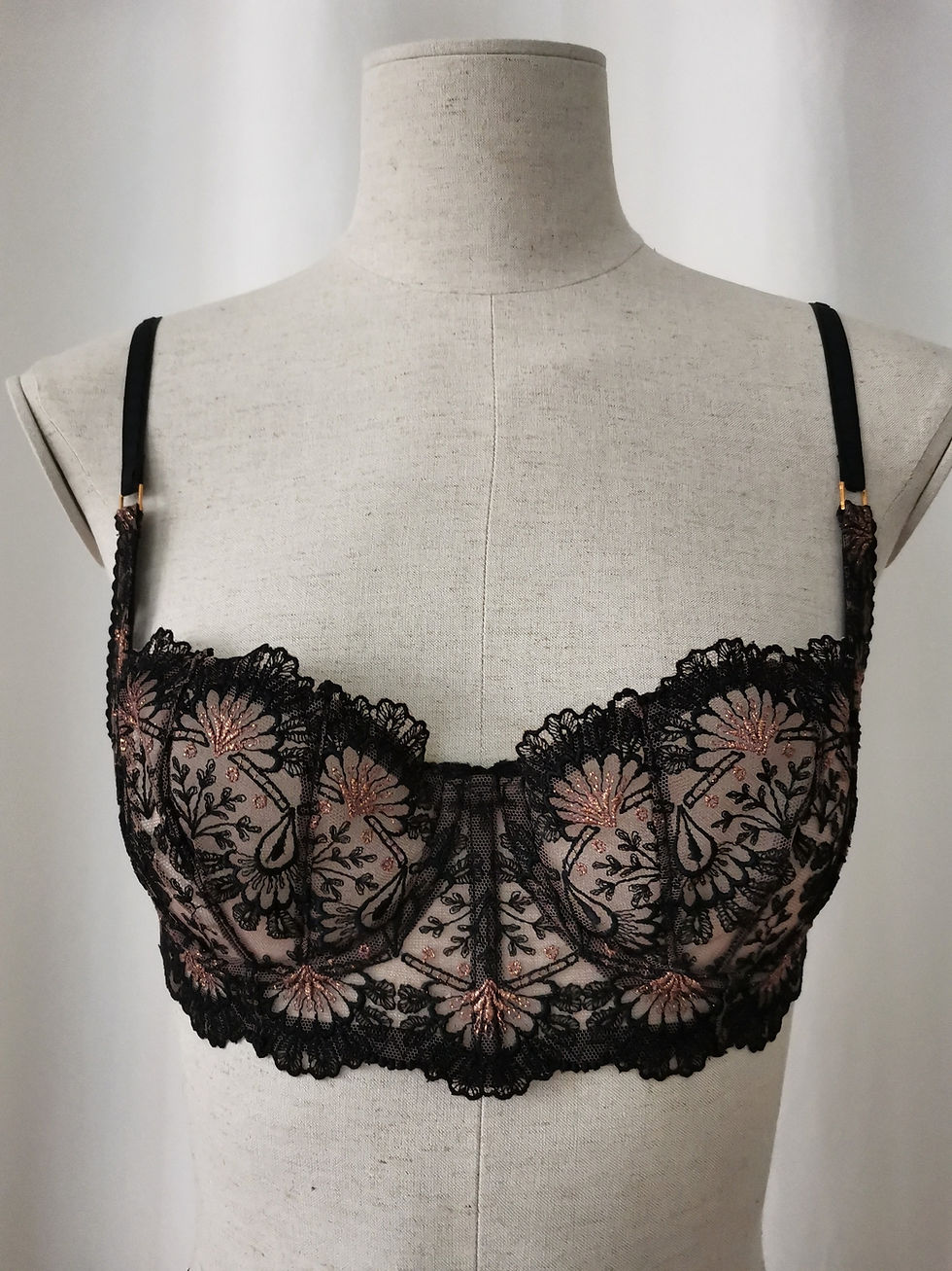 Luxury Lingerie and Couture Corsetry | Andreea Preda