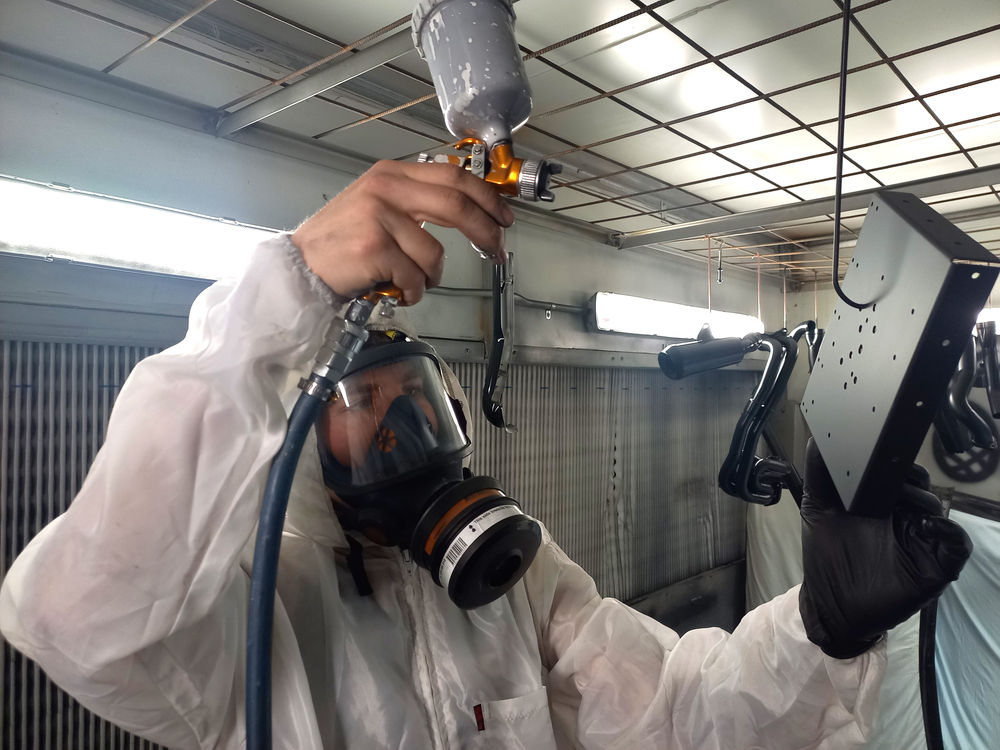 Thermal coating protecting satellite constellation