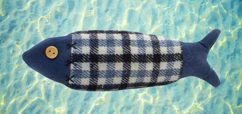 Small Blue Checkered Fish | ThomianGallery