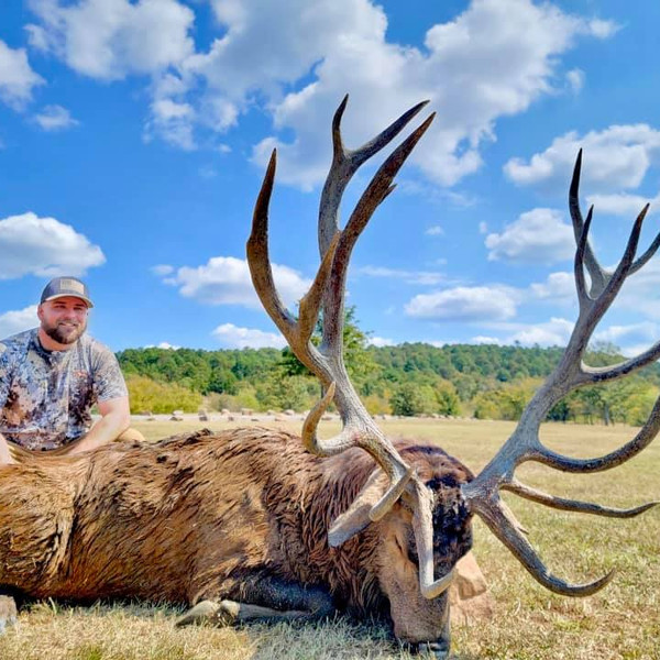 Hunting Lodge | 5stoneranch.net | Stringtown