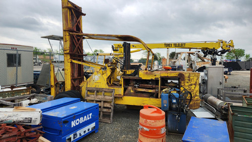 Backwards Yellow Forklift | Cowboys Cranes