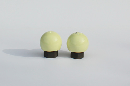 Rakel Salt & Pepper Shakers - Soft Colors | Adama Studio