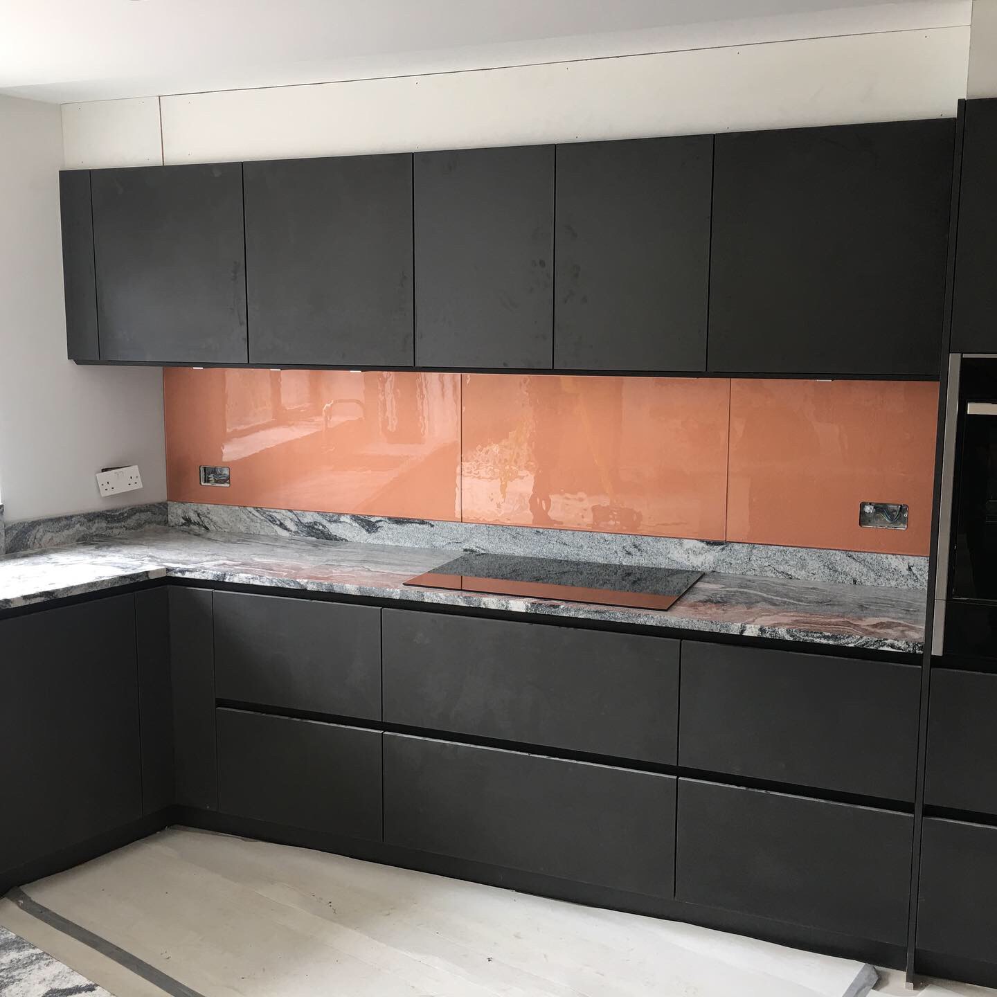 Copper / silver splashbacks | KAG Glass Splashbacks