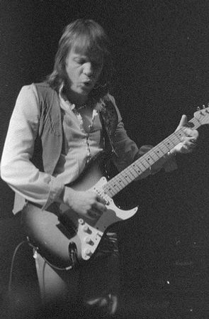 1977 Rolling Stone | robin-trower