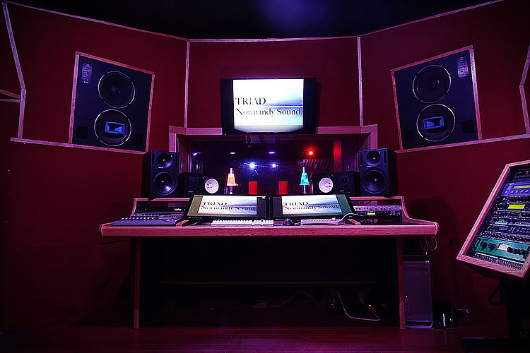 TRIAD Recording | Music Recording Studio in Rhode Island