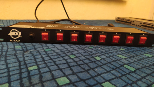 ADJ Products PC-100A TIRA DE ENERGÍA CA | Ecuador