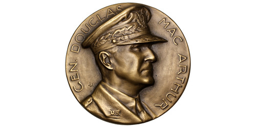 103253 | UNITED STATES. General Douglas MacArthur uniface bronze Medal ...