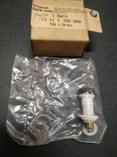 BMW E21-E30 carburetor pump piston set !NEW! GENUINE 13111705890 ...