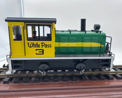 LGB 26630 Green and Yellow White Pass Switcher | melovetrains