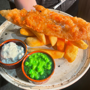 The Two Hares//Glossop