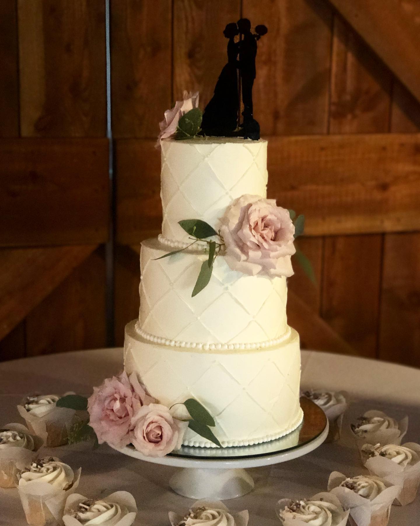 Wedding Cakes | Gable House Bakery
