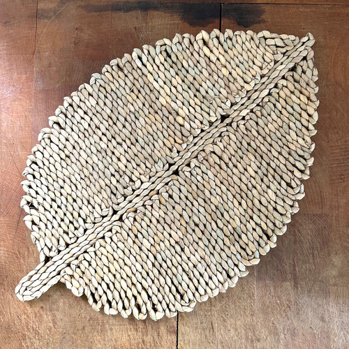 Raffia mat | R + R