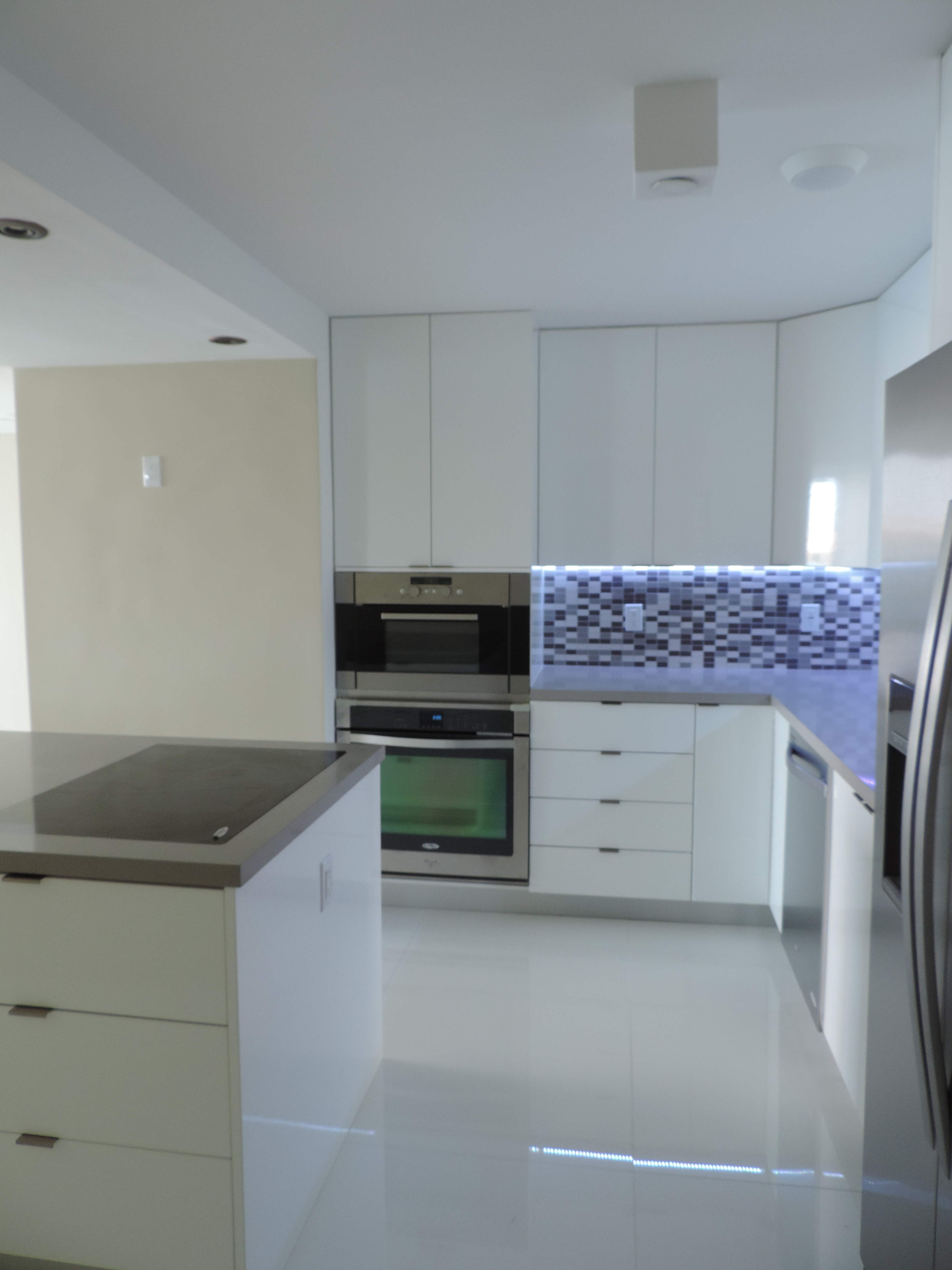 KITCHENS | Gustavo Funes