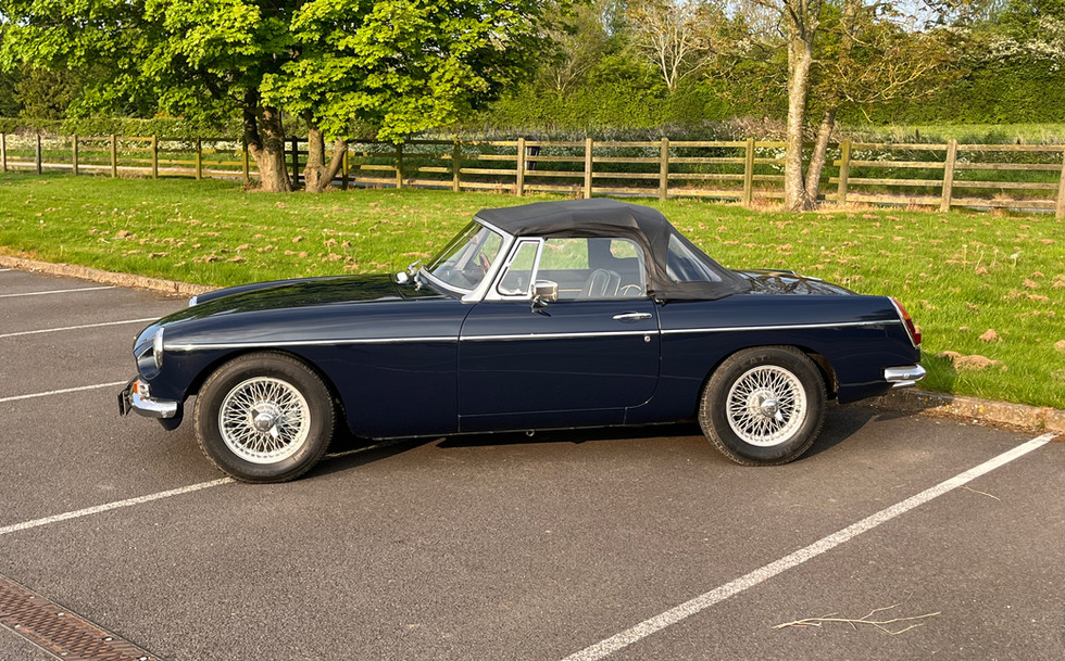 1971 Blue MGB Roadster