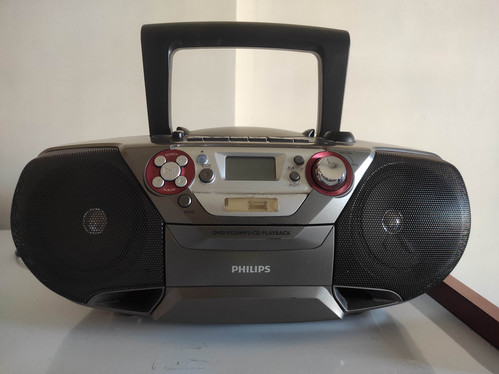 Philips Music System + several CDs & cassettes | Sumrux