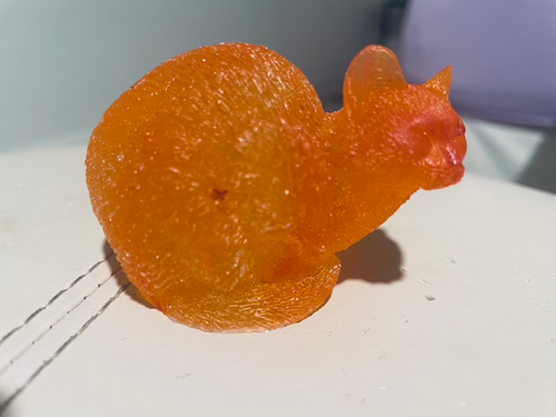 Orange resin cat decoration | Cribbage King