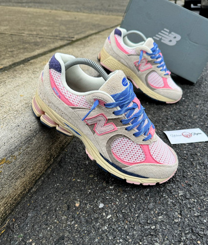 NEW BALANCE CUSTOM 2002R BEIGE PINK | gourbanstyles