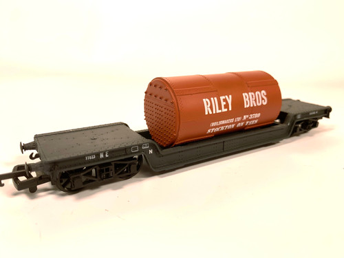 Bachmann 33-875 OO Gauge 45 Ton Bogie Well Wagon with Boiler Riley Bros ...