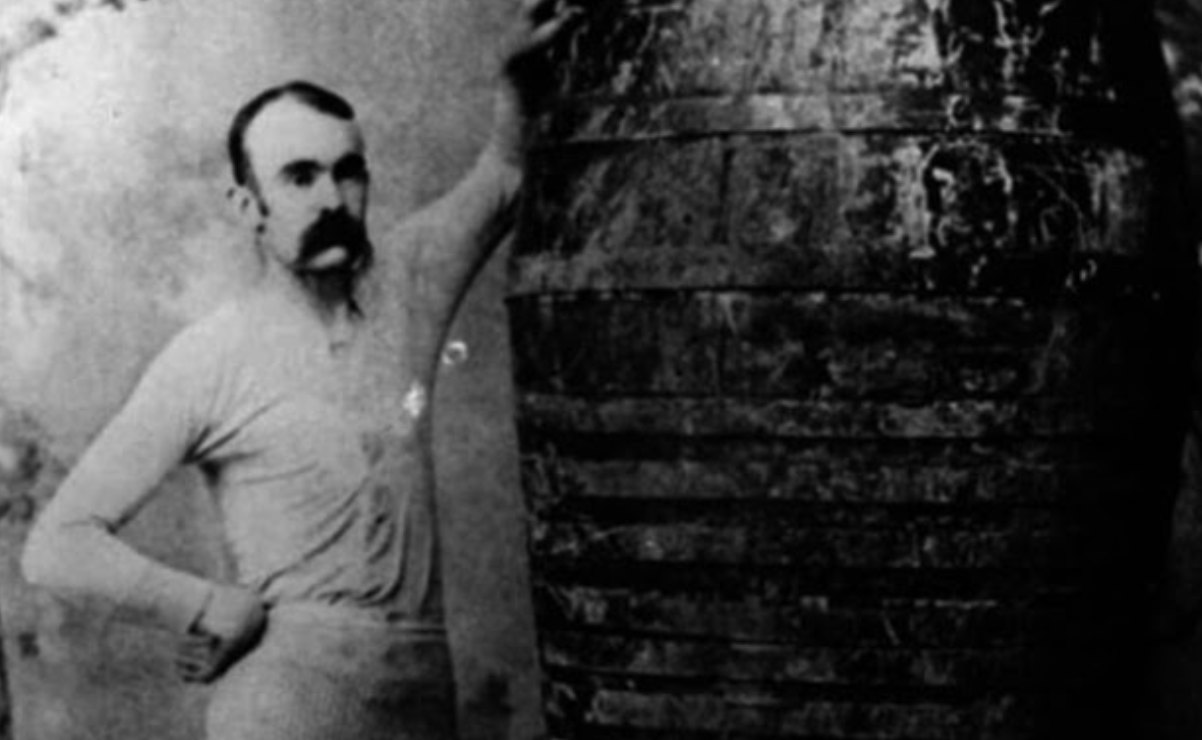 Death by Barrel: Charles 'The Demon' Stephens Takes on Niagara Falls