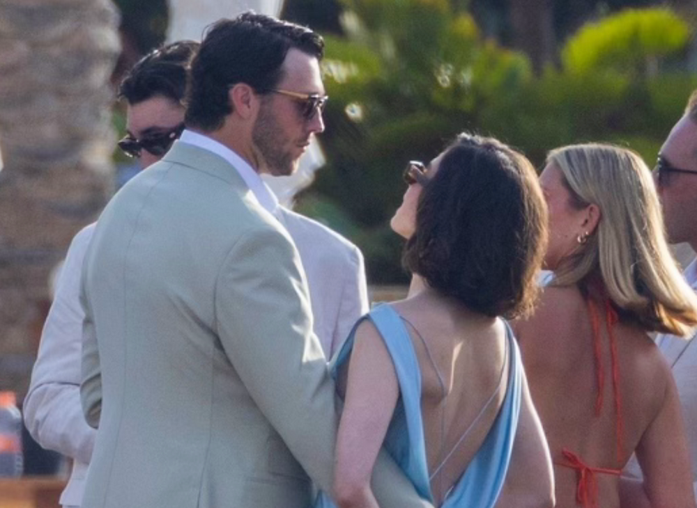 PHOTO GALLERY: Josh Allen and Hailee Steinfeld Attend Wedding in Mexico