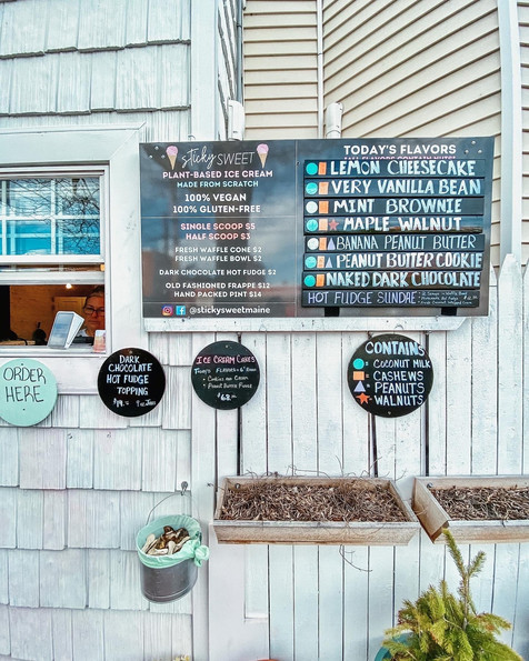 8 Essential Maine Ice Cream Shops and Food Trucks