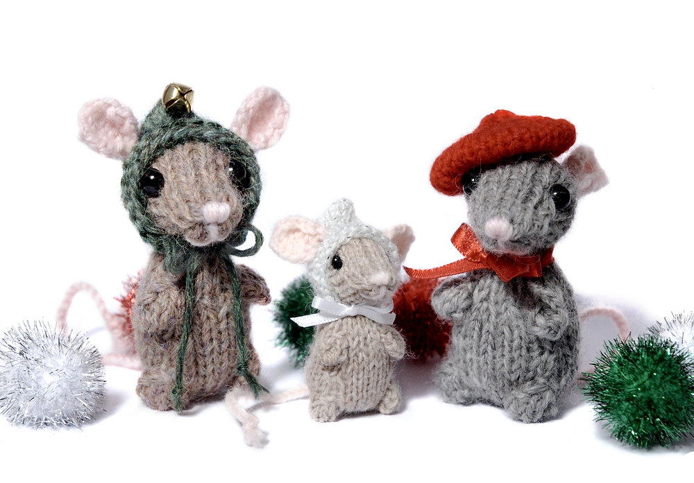 Free Pattern: Holiday Mice