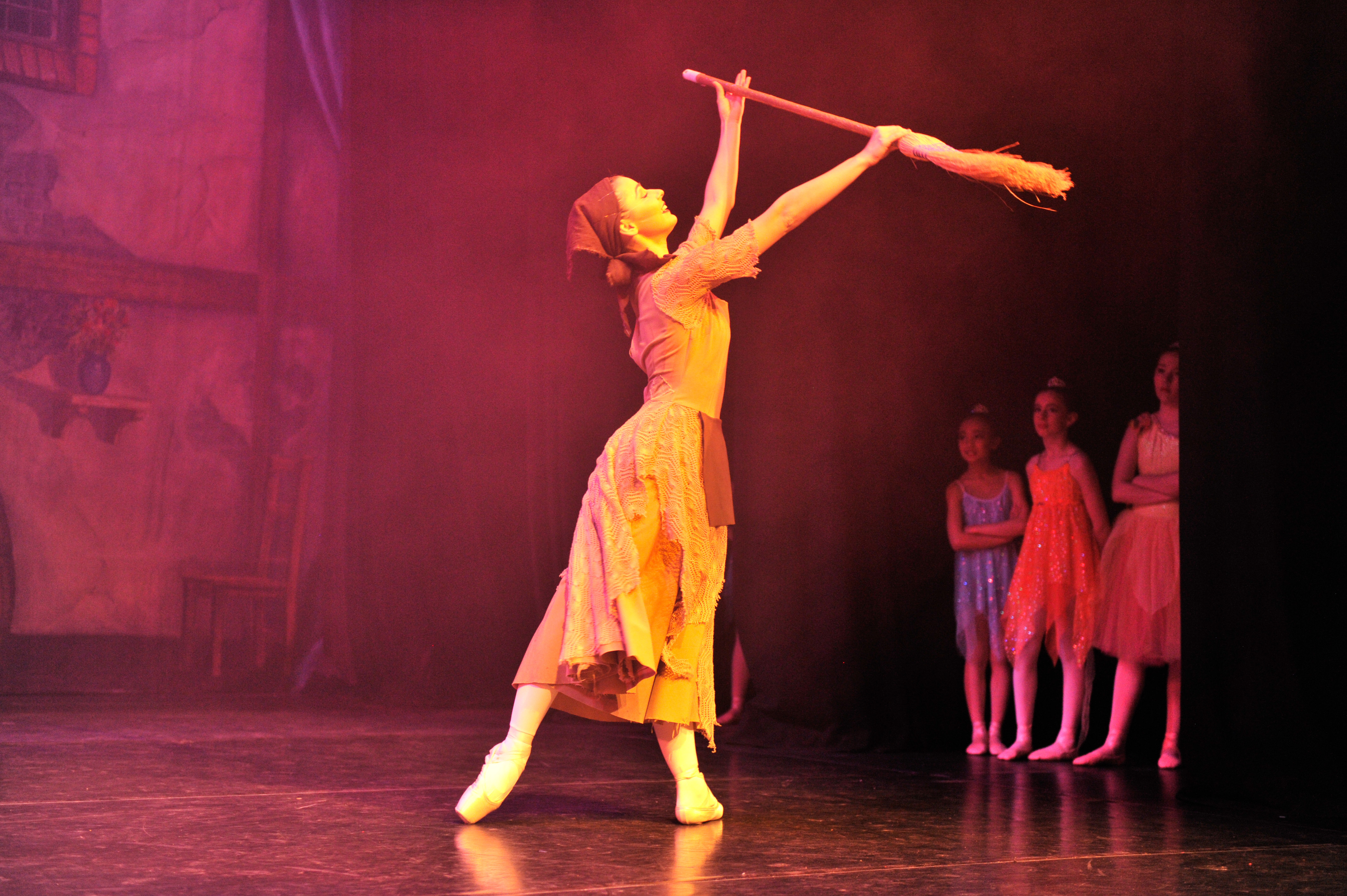 Gallery | Cinderella | Victorian State Ballet