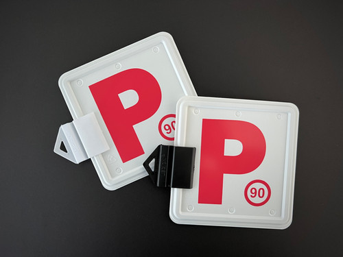Clip on P Plates | Wicked Driving