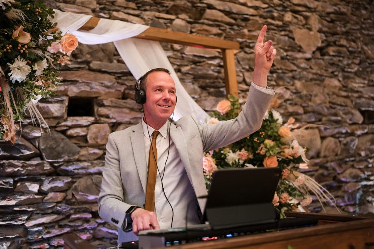 Dj | DJ Craig Howarth | England