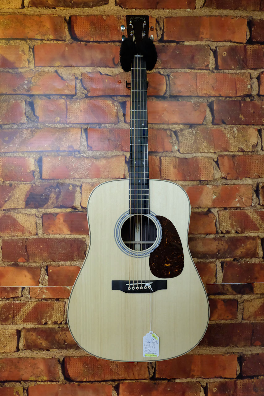 Martin Custom Shop | tall-toad-music