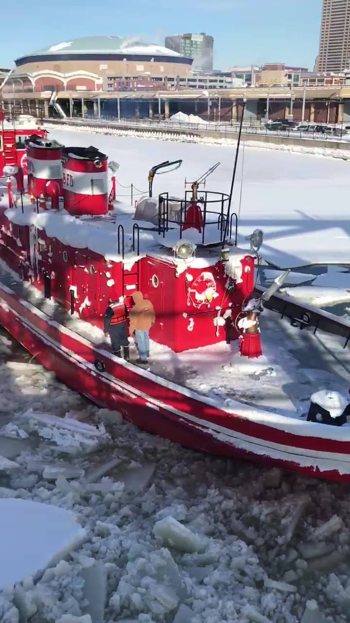 Ice Breaking Videos | Fireboat E.M. Cotter Conservancy, Inc.