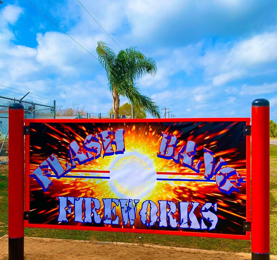Photos | Flash-Bang Fireworks