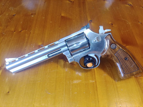 Taurus model 689 | Speltens Shooting